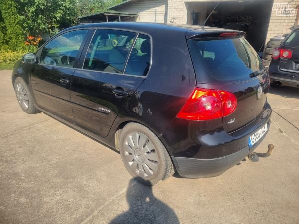 Volkswagen Golf 2006 Kauņa, ar dzinēja tilpumu 1.90 L un nobraukumu 295 tūkst. km par 650 €, foto 5 vietnē AUTOMOTO.COM.LV