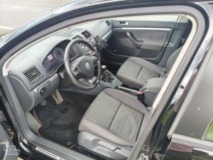 Volkswagen Golf 2006 Kauņa, ar dzinēja tilpumu 1.90 L un nobraukumu 215 tūkst. km par 2700 €, foto 13 vietnē AUTOMOTO.COM.LV