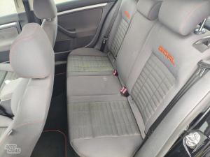 Volkswagen Golf 2006 Kauņa, ar dzinēja tilpumu 1.90 L un nobraukumu 215 tūkst. km par 2700 €, foto 14 vietnē AUTOMOTO.COM.LV