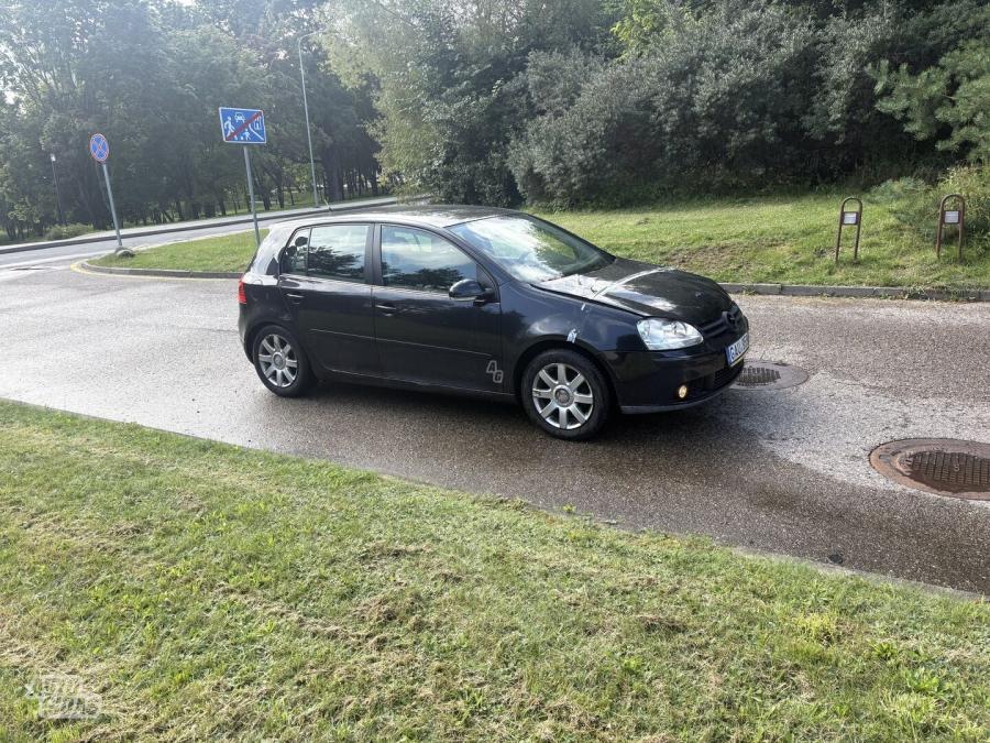Volkswagen Golf 2006 in Vilnius, with an engine capacity of 1.60 L and mileage of 170 thousand km for 777 €, photo 1 on AUTOMOTO.COM.LV