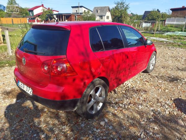 Volkswagen Golf 2006 Jonava, ar dzinēja tilpumu 2.00 L un nobraukumu 371 tūkst. km par 999 €, foto 4 vietnē AUTOMOTO.COM.LV