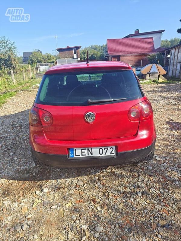 Volkswagen Golf 2006 Jonava, ar dzinēja tilpumu 2.00 L un nobraukumu 371 tūkst. km par 999 €, foto 9 vietnē AUTOMOTO.COM.LV