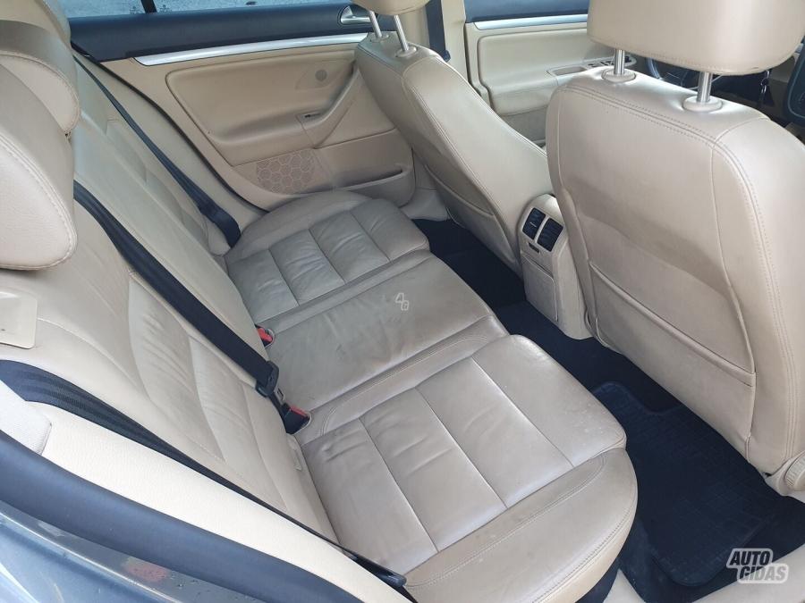 Volkswagen Golf 2006 in Kaunas, with an engine capacity of 1.90 L and mileage of 310 thousand km for 950 €, photo 8 on AUTOMOTO.COM.LV