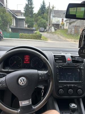 Volkswagen Golf 2006 in Vilnius, with an engine capacity of 2.00 L and mileage of 241 thousand km for 2550 €, photo 6 on AUTOMOTO.COM.LV