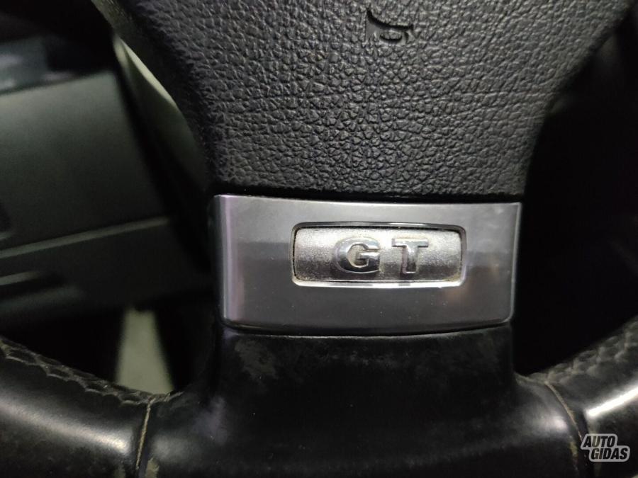 Volkswagen Golf 2006 in Siauliai, with an engine capacity of 1.40 L and mileage of 255 thousand km for 950 €, photo 1 on AUTOMOTO.COM.LV