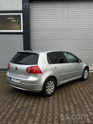 Volkswagen Golf 2007 in Balvi, with an engine capacity of 1.90 L and mileage of 239 thousand km for 3350 €, photo 3 on AUTOMOTO.COM.LV