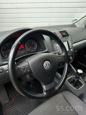 Volkswagen Golf 2007 in Balvi, with an engine capacity of 1.90 L and mileage of 239 thousand km for 3350 €, photo 7 on AUTOMOTO.COM.LV