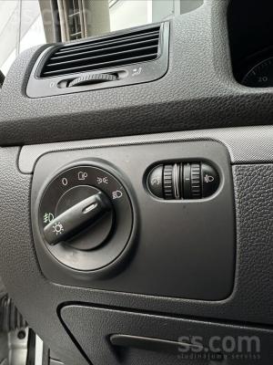 Volkswagen Golf 2007 in Balvi, with an engine capacity of 1.90 L and mileage of 239 thousand km for 3350 €, photo 19 on AUTOMOTO.COM.LV