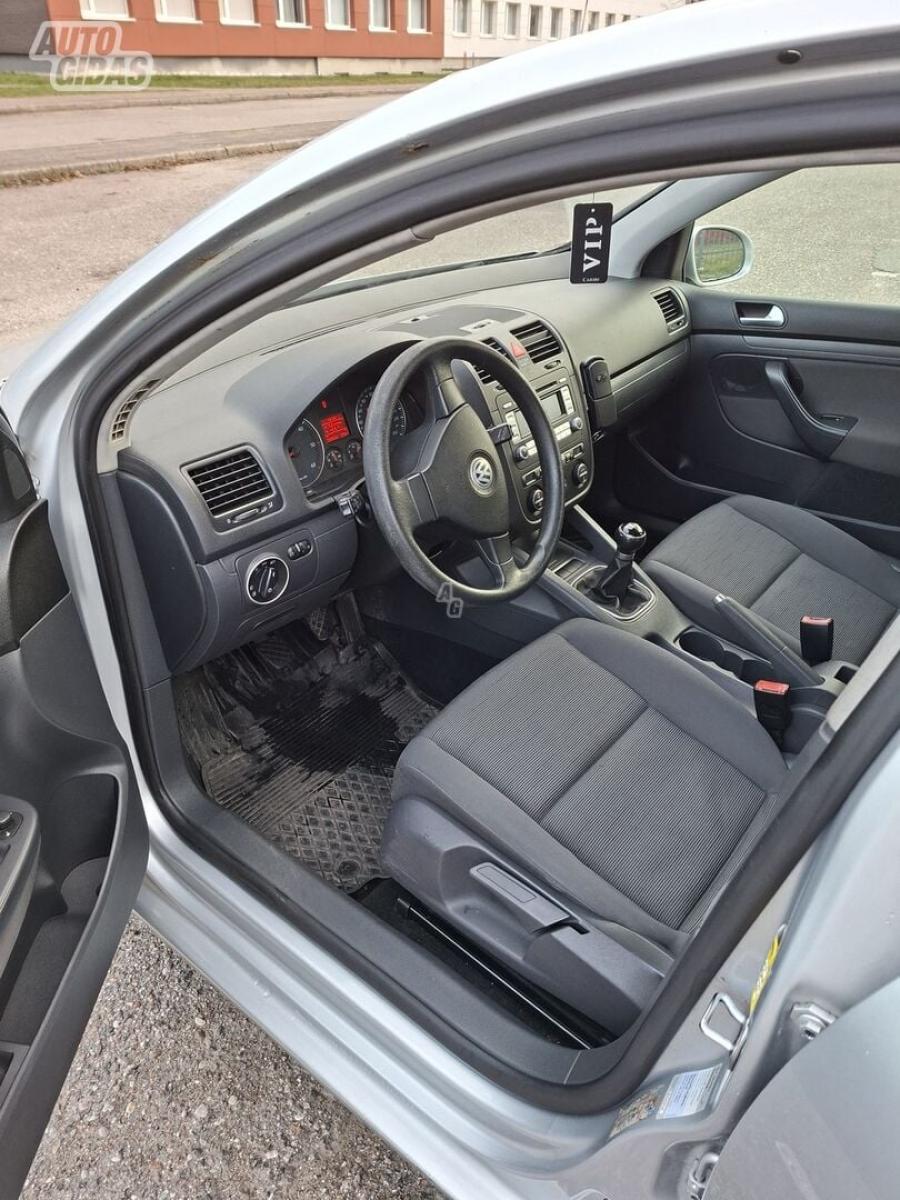 Volkswagen Golf 2007 Klaipėda, ar dzinēja tilpumu 1.90 L un nobraukumu 255 tūkst. km par 900 €, foto 5 vietnē AUTOMOTO.COM.LV