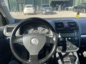 Volkswagen Golf 2007 Kauņa, ar dzinēja tilpumu 1.90 L un nobraukumu 310 tūkst. km par 1850 €, foto 6 vietnē AUTOMOTO.COM.LV