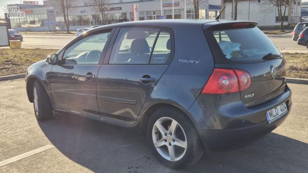 Volkswagen Golf 2007 in Siauliai, with an engine capacity of 1.90 L and mileage of 28 thousand km for 2100 €, photo 3 on AUTOMOTO.COM.LV