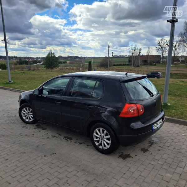 Volkswagen Golf 2007 Alīta, ar dzinēja tilpumu 1.90 L un nobraukumu 326 tūkst. km par 999 €, foto 5 vietnē AUTOMOTO.COM.LV