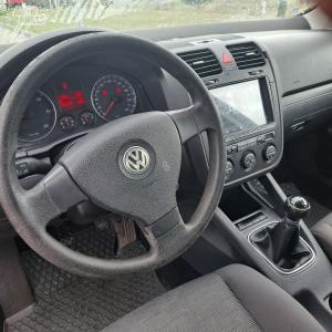 Volkswagen Golf 2007 in Alytus, with an engine capacity of 1.90 L and mileage of 326 thousand km for 999 €, photo 12 on AUTOMOTO.COM.LV