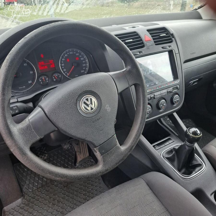 Volkswagen Golf 2007 in Alytus, with an engine capacity of 1.90 L and mileage of 326 thousand km for 999 €, photo 12 on AUTOMOTO.COM.LV