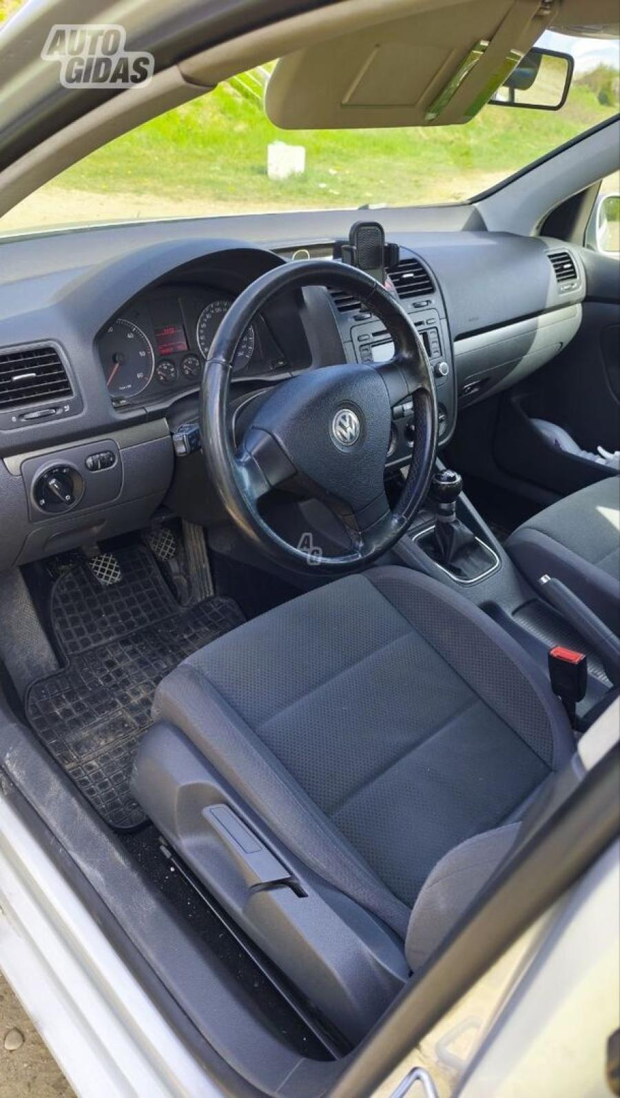 Volkswagen Golf 2007 Klaipėda, ar dzinēja tilpumu 1.90 L un nobraukumu 380 tūkst. km par 1250 €, foto 9 vietnē AUTOMOTO.COM.LV