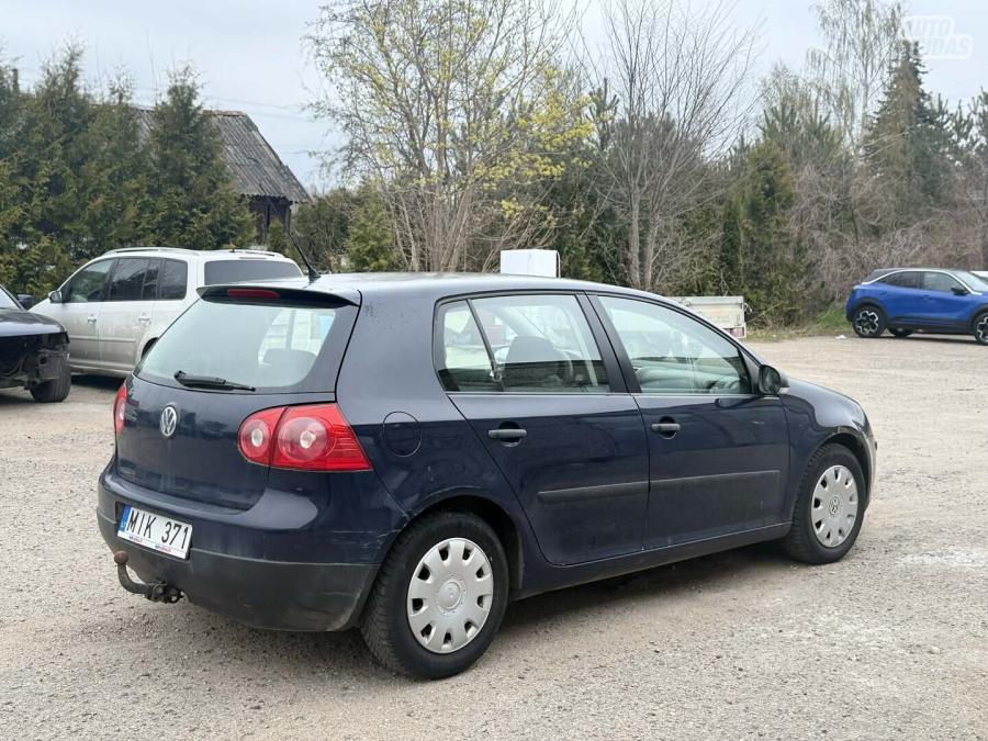 Volkswagen Golf 2007 in Silute, with an engine capacity of 1.90 L and mileage of 234 thousand km for 1600 €, photo 7 on AUTOMOTO.COM.LV