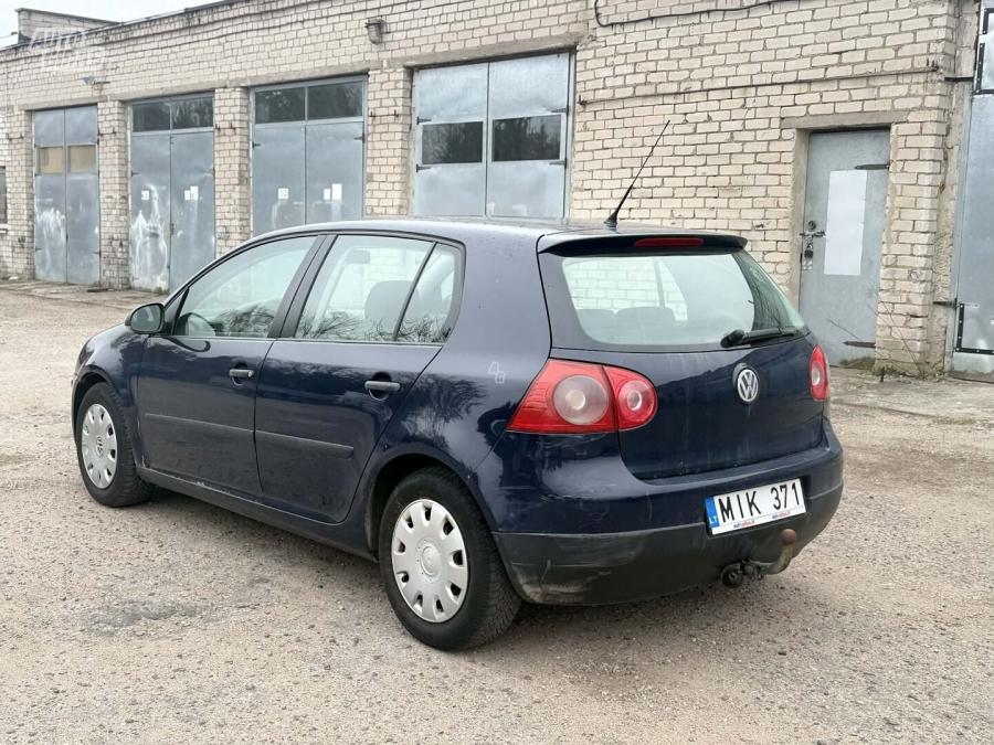 Volkswagen Golf 2007 in Silute, with an engine capacity of 1.90 L and mileage of 234 thousand km for 1600 €, photo 8 on AUTOMOTO.COM.LV