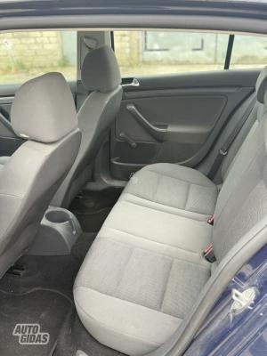 Volkswagen Golf 2007 Šilutė, ar dzinēja tilpumu 1.90 L un nobraukumu 234 tūkst. km par 1600 €, foto 9 vietnē AUTOMOTO.COM.LV