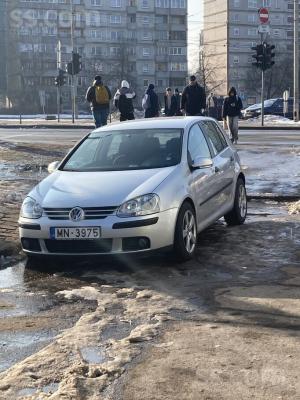 Volkswagen Golf 2007 in Riga, with an engine capacity of 1.90 L and mileage of 314 thousand km for 1800 €, photo  on AUTOMOTO.COM.LV