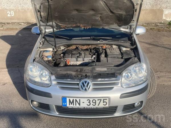 Volkswagen Golf 2007 in Riga, with an engine capacity of 1.90 L and mileage of 314 thousand km for 1800 €, photo 10 on AUTOMOTO.COM.LV