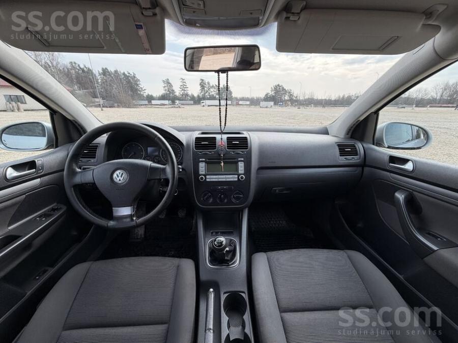 Volkswagen Golf 2007 in Ludza, with an engine capacity of 1.90 L and mileage of 310 thousand km for 2350 €, photo 8 on AUTOMOTO.COM.LV