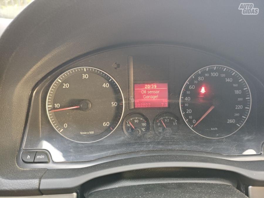 Volkswagen Golf 2007 in Vilnius, with an engine capacity of 1.90 L and mileage of 302 thousand km for 650 €, photo 18 on AUTOMOTO.COM.LV