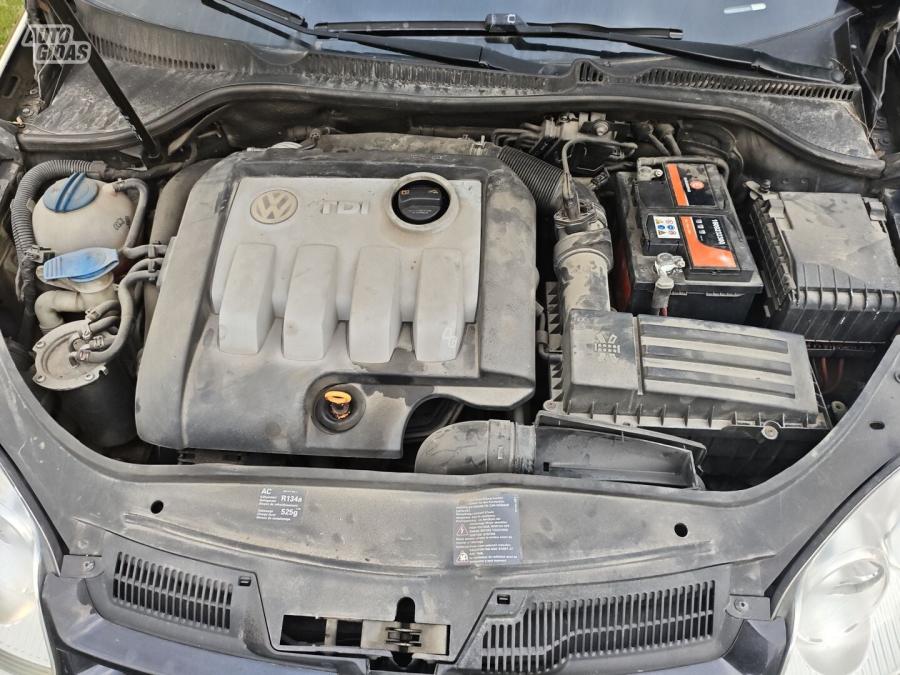 Volkswagen Golf 2007 in Vilnius, with an engine capacity of 1.90 L and mileage of 302 thousand km for 650 €, photo 19 on AUTOMOTO.COM.LV