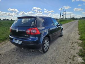 Volkswagen Golf 2007 Šauļi, ar dzinēja tilpumu 1.90 L un nobraukumu 300 tūkst. km par 1650 €, foto 4 vietnē AUTOMOTO.COM.LV