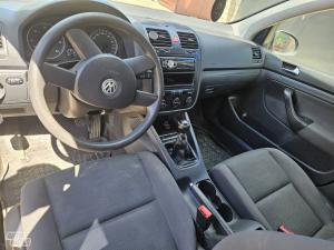 Volkswagen Golf 2007 Šauļi, ar dzinēja tilpumu 1.90 L un nobraukumu 300 tūkst. km par 1650 €, foto 6 vietnē AUTOMOTO.COM.LV