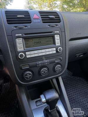 Volkswagen Golf 2007 in Siauliai, with an engine capacity of 1.60 L and mileage of 250 thousand km for 1750 €, photo 13 on AUTOMOTO.COM.LV