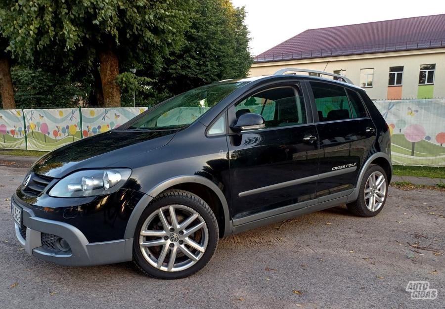 Volkswagen Golf 2007 in Kaunas, with an engine capacity of 1.90 L and mileage of 331 thousand km for 2750 €, photo 3 on AUTOMOTO.COM.LV