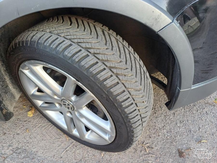 Volkswagen Golf 2007 in Kaunas, with an engine capacity of 1.90 L and mileage of 331 thousand km for 2750 €, photo 12 on AUTOMOTO.COM.LV