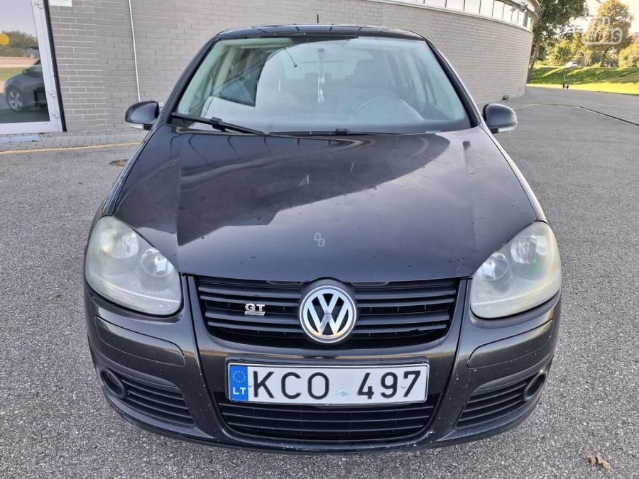 Volkswagen Golf 2007 in Vilnius, with an engine capacity of 1.90 L and mileage of 369 thousand km for 850 €, photo 5 on AUTOMOTO.COM.LV