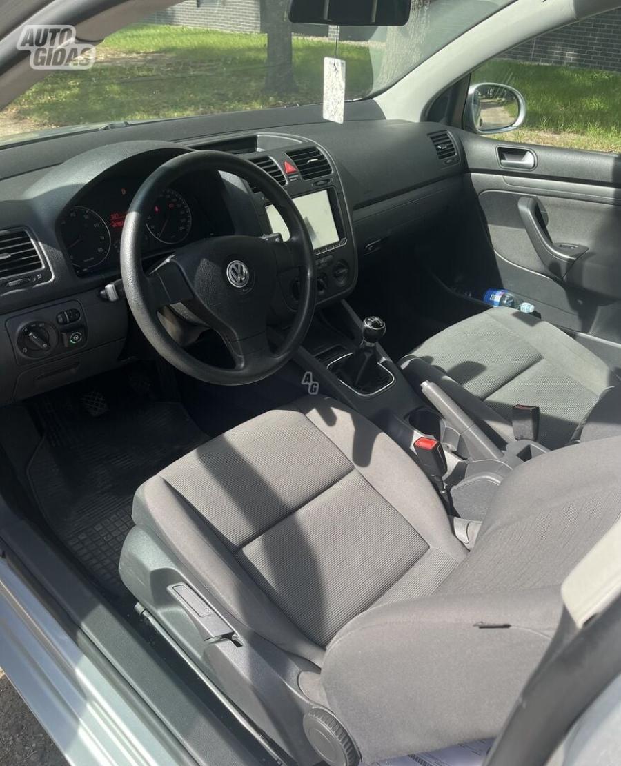 Volkswagen Golf 2007 Klaipėda, ar dzinēja tilpumu 1.40 L un nobraukumu 268 tūkst. km par 1550 €, foto 8 vietnē AUTOMOTO.COM.LV