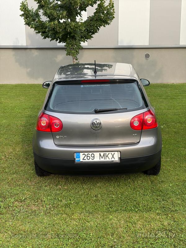 Volkswagen Golf 2007 in Tallinn on AUTOMOTO.COM.LV Volkswagen Golf 2007 in Tallinn, with an engine capacity of 1.60 L and mileage of 188 thousand km for 1999 €, photo 6 on AUTOMOTO.COM.LV