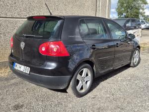 Volkswagen Golf 2007 Šauļi, ar dzinēja tilpumu 1.90 L un nobraukumu 434 tūkst. km par 1200 €, foto 3 vietnē AUTOMOTO.COM.LV