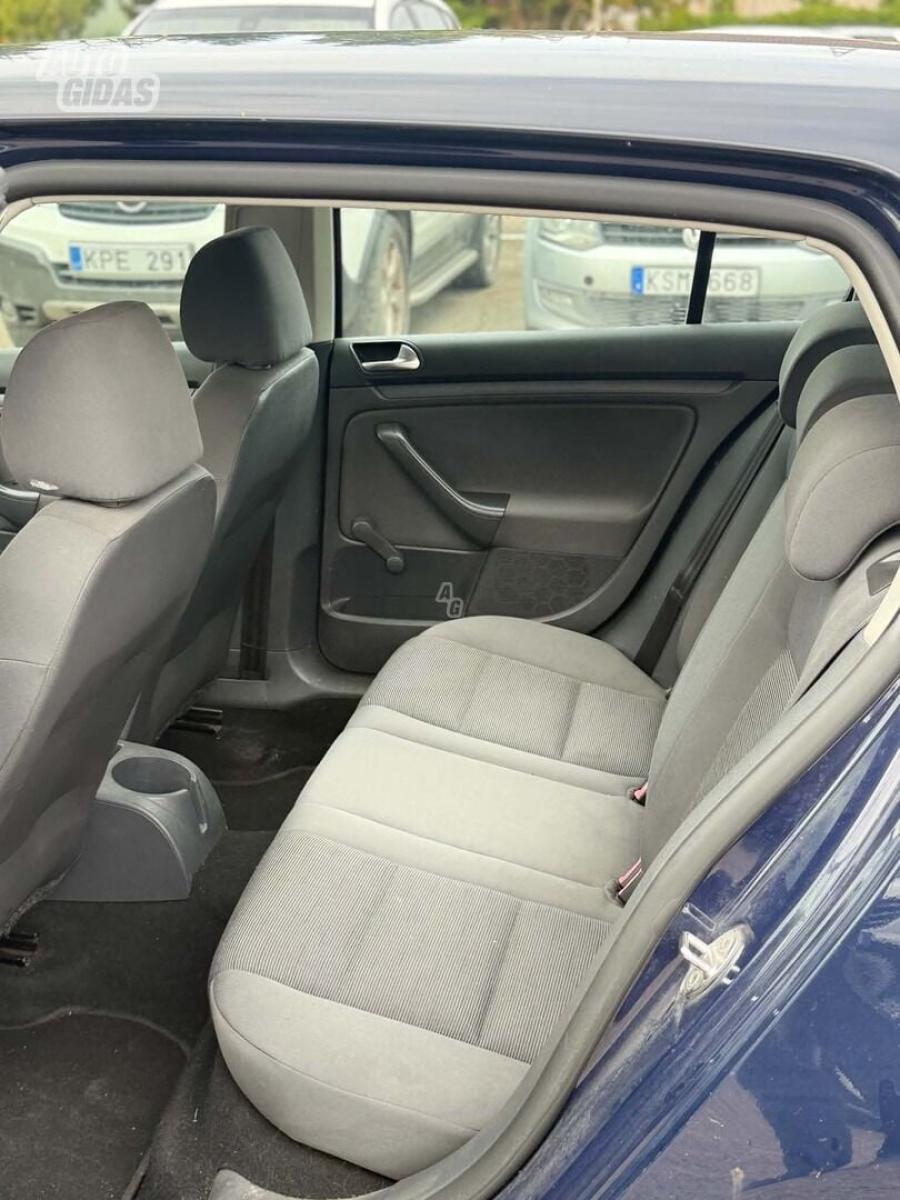 Volkswagen Golf 2007 in Silute, with an engine capacity of 1.90 L and mileage of 231 thousand km for 1499 €, photo 11 on AUTOMOTO.COM.LV