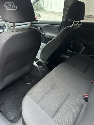 Volkswagen Golf 2007 Kauņa, ar dzinēja tilpumu 1.90 L un nobraukumu 280 tūkst. km par 1250 €, foto 10 vietnē AUTOMOTO.COM.LV