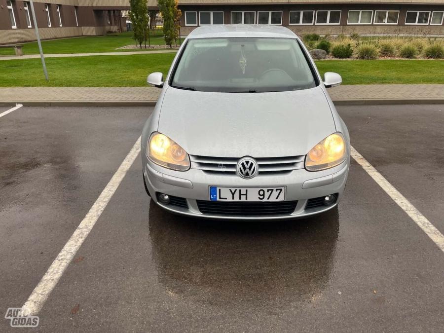 Volkswagen Golf 2007 in Panevezys, with an engine capacity of 1.90 L and mileage of 290 thousand km for 1150 €, photo 4 on AUTOMOTO.COM.LV
