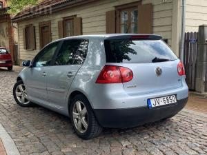 Volkswagen Golf 2008 Cēsis, ar dzinēja tilpumu 1.90 L un nobraukumu 258 tūkst. km par 1950 €, foto 2 vietnē AUTOMOTO.COM.LV