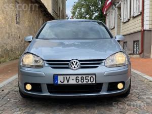 Volkswagen Golf 2008 Cēsis, ar dzinēja tilpumu 1.90 L un nobraukumu 258 tūkst. km par 1950 €, foto 9 vietnē AUTOMOTO.COM.LV
