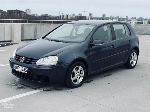 Volkswagen Golf 2008 in Vilnius, with an engine capacity of 2.00 L and mileage of 322 thousand km for 3000 €, photo 1 on AUTOMOTO.COM.LV