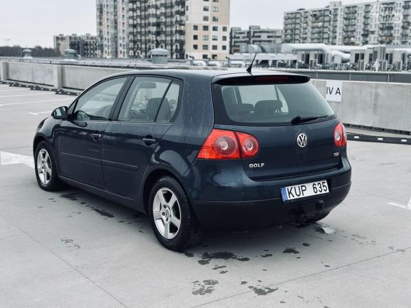 Volkswagen Golf 2008 in Vilnius, with an engine capacity of 2.00 L and mileage of 322 thousand km for 3000 €, photo 7 on AUTOMOTO.COM.LV