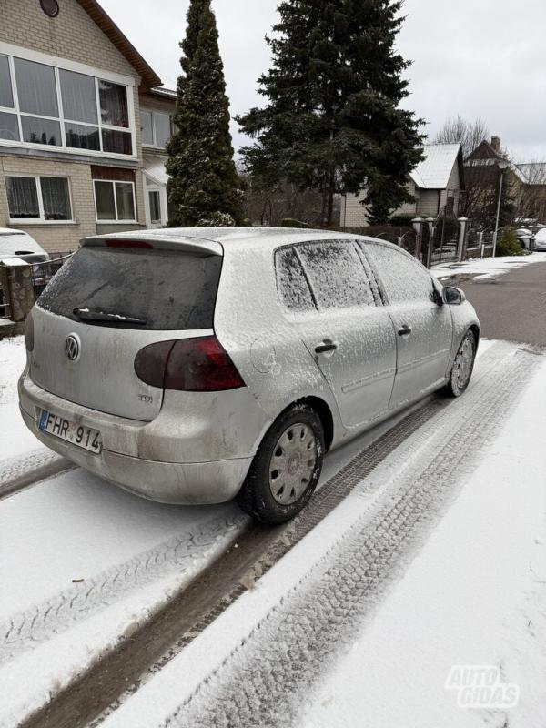Volkswagen Golf 2008 Viļņa, ar dzinēja tilpumu 1.90 L un nobraukumu 311 tūkst. km par 1400 €, foto 3 vietnē AUTOMOTO.COM.LV