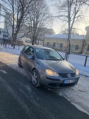 Volkswagen Golf 2008 in Vilnius, with an engine capacity of 2.50 L and mileage of 256 thousand km for 1500 €, photo 5 on AUTOMOTO.COM.LV