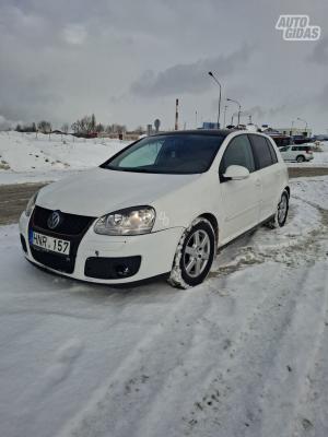 Volkswagen Golf 2008 Klaipėda, ar dzinēja tilpumu 1.90 L un nobraukumu 317 tūkst. km par 1600 €, foto 2 vietnē AUTOMOTO.COM.LV