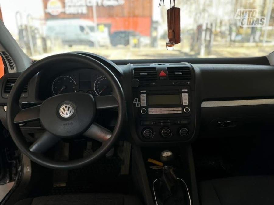 Volkswagen Golf 2008 Elektrėnai, ar dzinēja tilpumu 1.90 L un nobraukumu 372 tūkst. km par 999 €, foto 5 vietnē AUTOMOTO.COM.LV