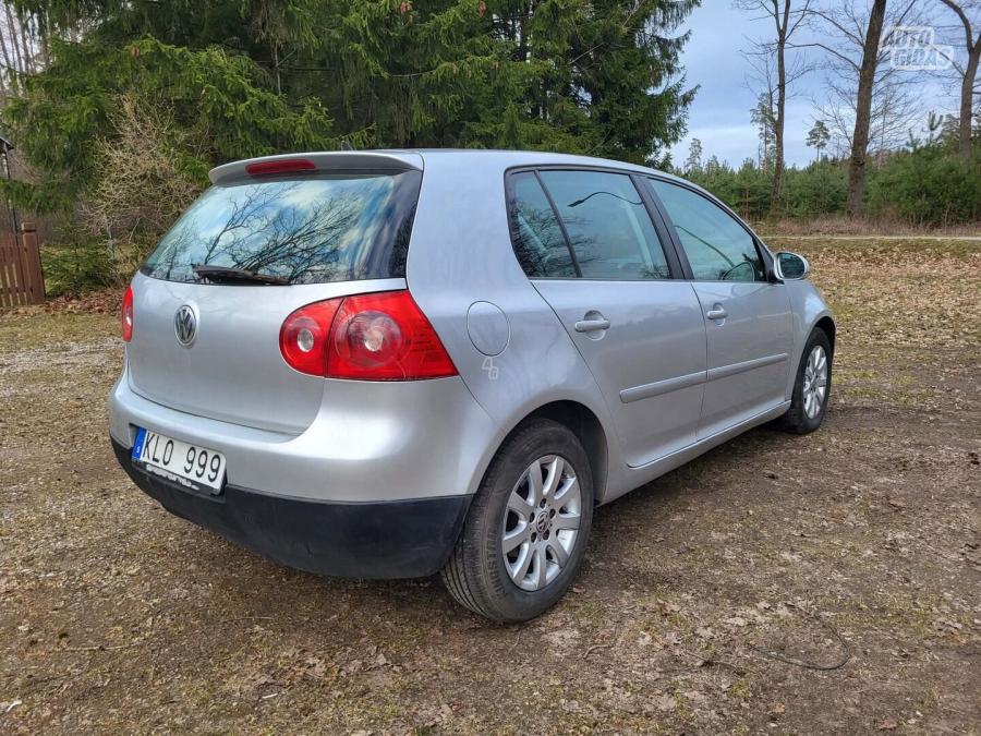 Volkswagen Golf 2008 Jurbarkas, ar dzinēja tilpumu 1.90 L un nobraukumu 310 tūkst. km par 2000 €, foto 8 vietnē AUTOMOTO.COM.LV