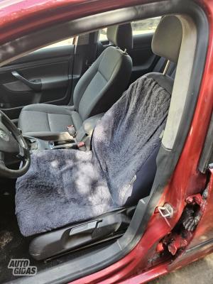 Volkswagen Golf 2008 Prienai, ar dzinēja tilpumu 1.90 L un nobraukumu 500 tūkst. km par 1300 €, foto 14 vietnē AUTOMOTO.COM.LV