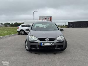 Фольксваген Гольф 2008 в Каунас, объемом двигателя 1.90 л и пробегом 300 тыс. км за 1750 €, фото 4 на AUTOMOTO.COM.LV